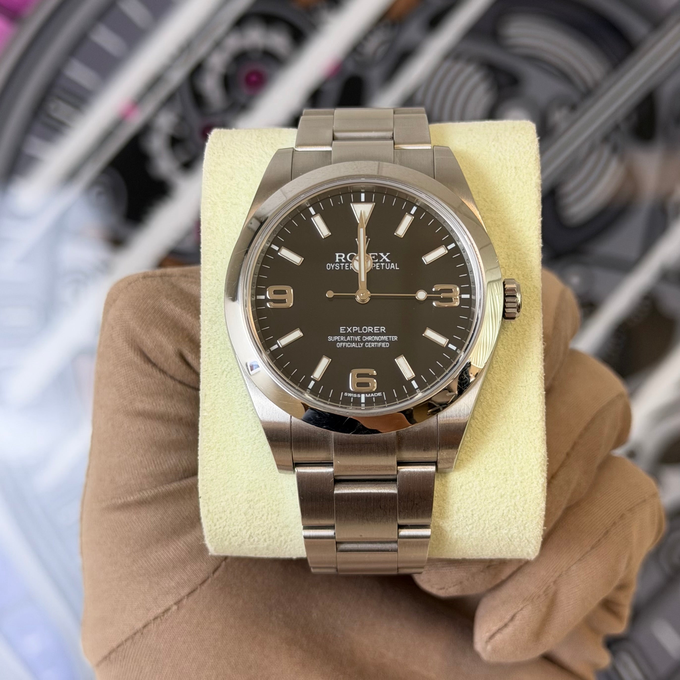 Rolex Explorer 39 214270 – SwissTimepieceCo